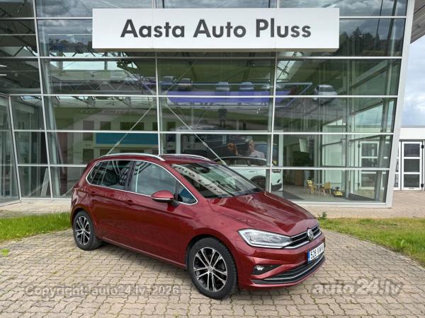 Red Volkswagen Golf Sportsvan 2020 in Tartu, with an engine capacity of 1.50 L and mileage of 67 thousand km for 15500 €, photo 3 on AUTOMOTO.COM.LV