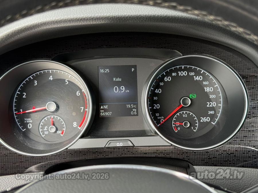 Красный Фольксваген Гольф Спортсван 2020 в Тарту, объемом двигателя 1.50 л и пробегом 67 тыс. км за 15500 €, фото 15 на AUTOMOTO.COM.LV