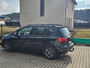 Volkswagen Golf Sportsvan 2017 in Vilnius, with an engine capacity of 1.60 L and mileage of 260 thousand km for 7500 €, photo 7 on AUTOMOTO.COM.LV