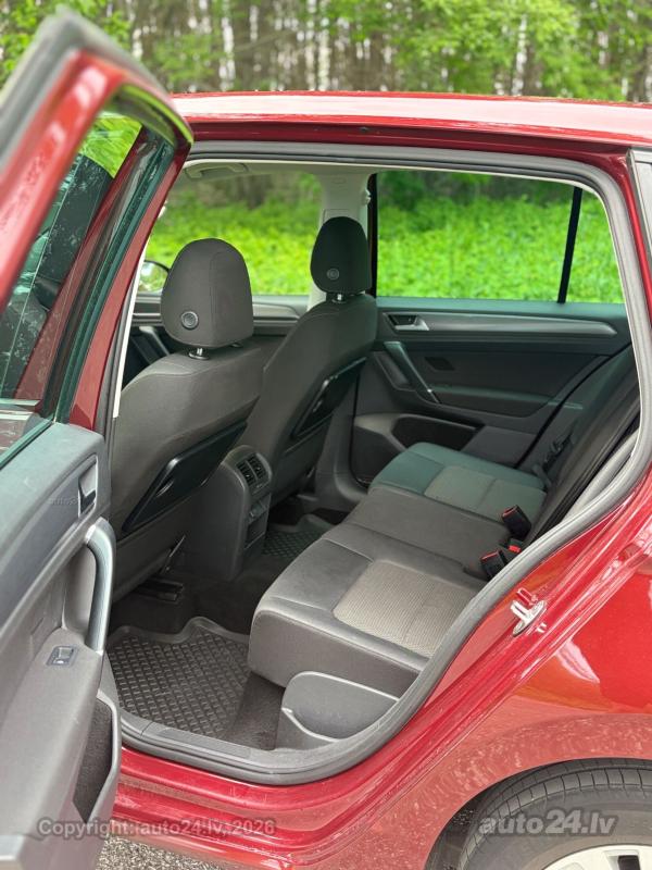 Volkswagen Golf Sportsvan 2018 Tallina, ar dzinēja tilpumu 1.50 L un nobraukumu 0 tūkst. km par 9900 €, foto 8 vietnē AUTOMOTO.COM.LV