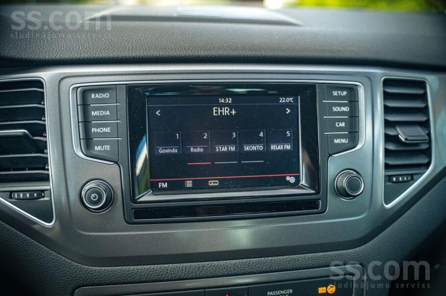 Balts Volkswagen Golf Sportsvan 2015 Rīga, ar dzinēja tilpumu 1.40 L un nobraukumu 197 tūkst. km par 5990 €, foto 9 vietnē AUTOMOTO.COM.LV