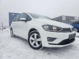 White Volkswagen Golf Sportsvan 2014 in Kaunas, with an engine capacity of 1.60 L and mileage of 281 thousand km for 7599 €, photo 15 on AUTOMOTO.COM.LV