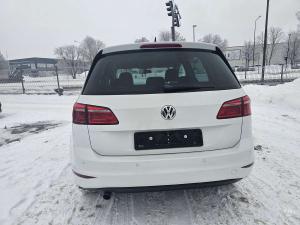 White Volkswagen Golf Sportsvan 2014 in Kaunas, with an engine capacity of 1.60 L and mileage of 281 thousand km for 7599 €, photo 22 on AUTOMOTO.COM.LV