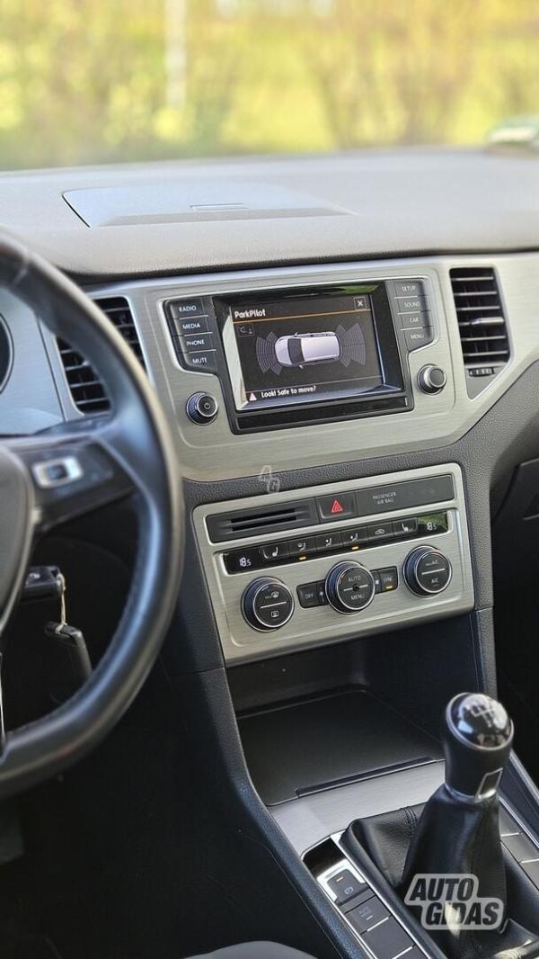 Белый Фольксваген Гольф Спортсван 2014 в Мариямполе, объемом двигателя 2.00 л и пробегом 234 тыс. км за 7350 €, фото 9 на AUTOMOTO.COM.LV