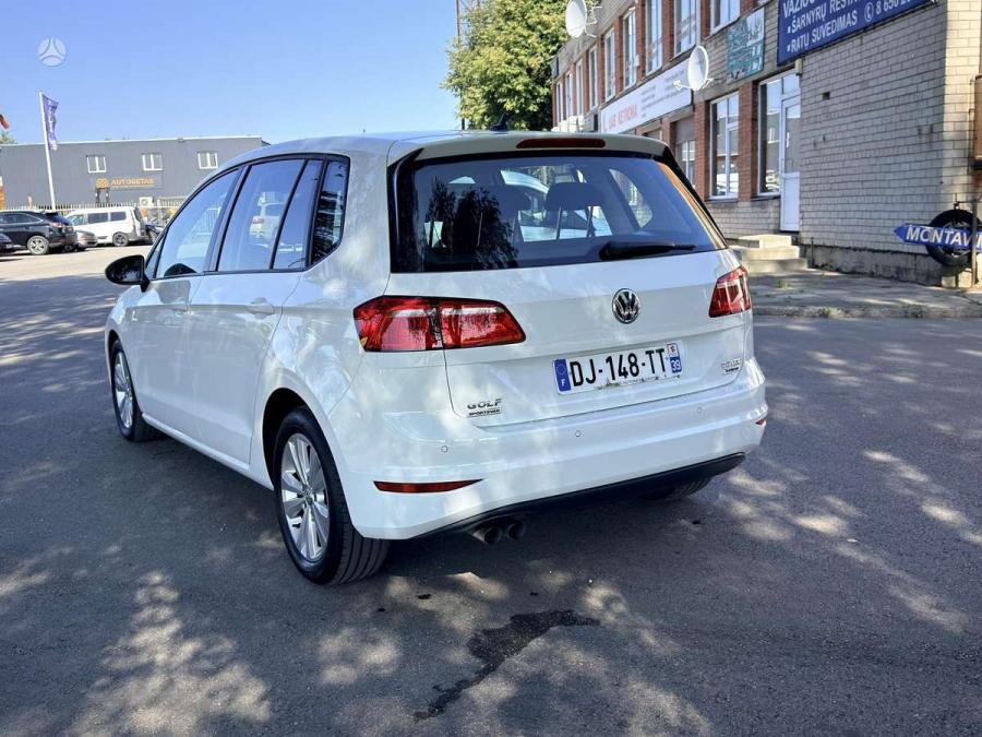 Balts Volkswagen Golf Sportsvan 2014 Panevēža, ar dzinēja tilpumu 1.97 L un nobraukumu 266 tūkst. km par 7490 €, foto 8 vietnē AUTOMOTO.COM.LV