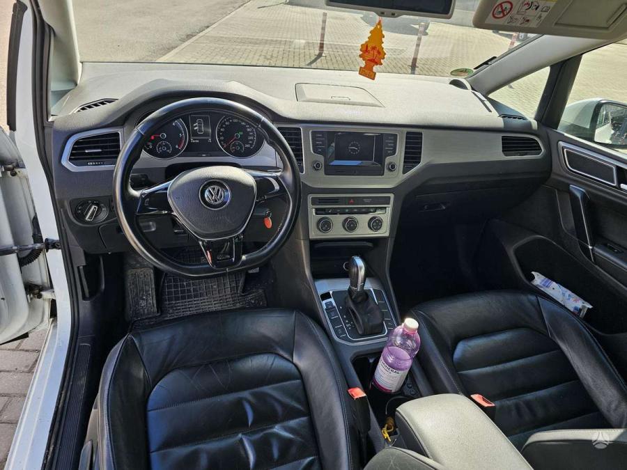 Balts Volkswagen Golf Sportsvan 2014 Kauņa, ar dzinēja tilpumu 1.60 L un nobraukumu 300 tūkst. km par 6450 €, foto 7 vietnē AUTOMOTO.COM.LV