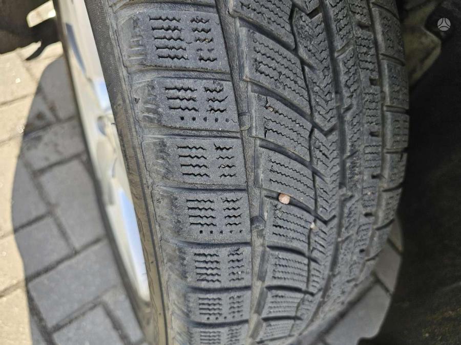 Balts Volkswagen Golf Sportsvan 2014 Kauņa, ar dzinēja tilpumu 1.60 L un nobraukumu 300 tūkst. km par 6450 €, foto 12 vietnē AUTOMOTO.COM.LV