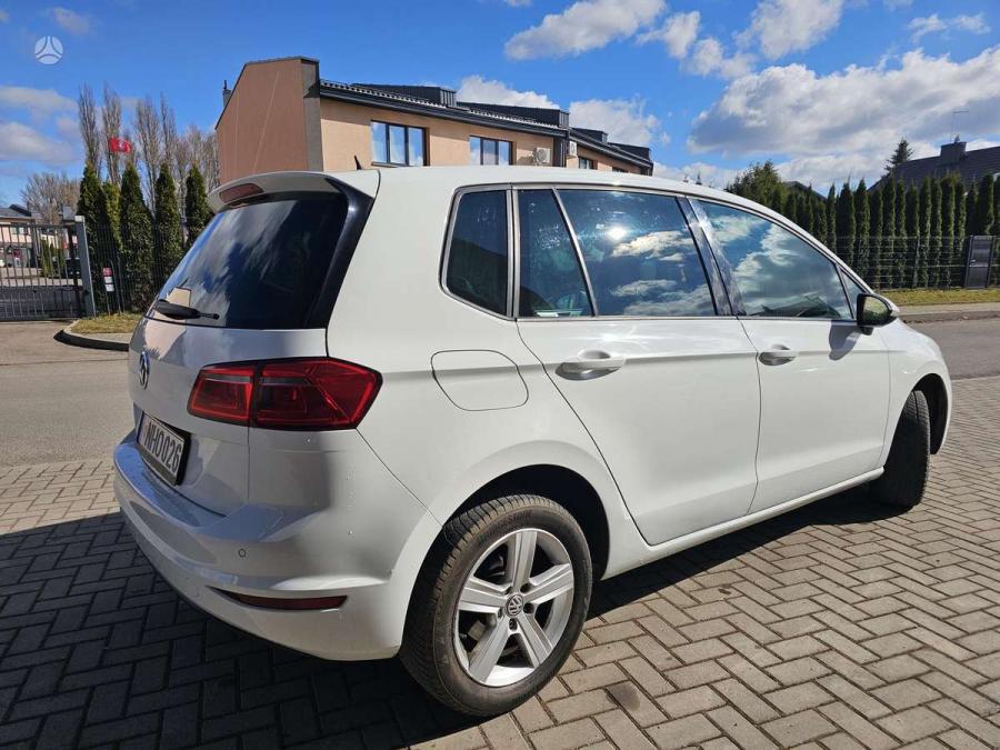 Balts Volkswagen Golf Sportsvan 2014 Kauņa, ar dzinēja tilpumu 1.60 L un nobraukumu 300 tūkst. km par 6450 €, foto 14 vietnē AUTOMOTO.COM.LV