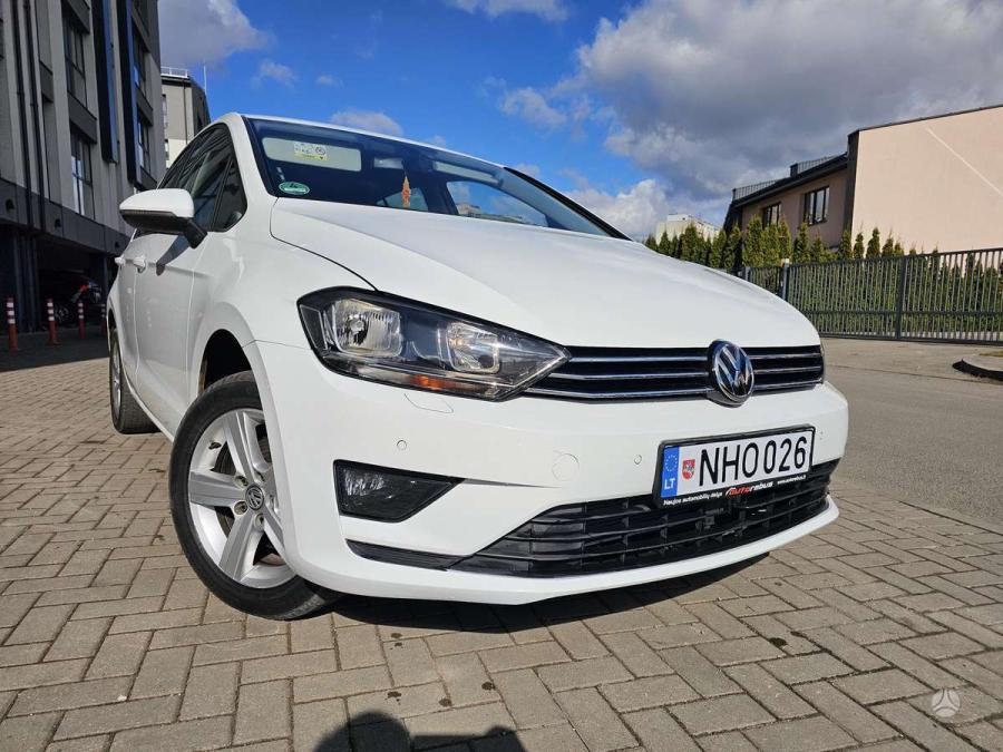 Balts Volkswagen Golf Sportsvan 2014 Kauņa, ar dzinēja tilpumu 1.60 L un nobraukumu 300 tūkst. km par 6450 €, foto 22 vietnē AUTOMOTO.COM.LV