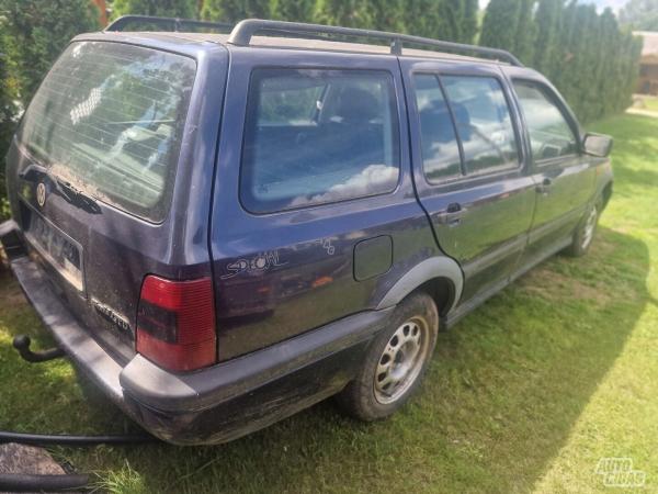 Volkswagen Golf 1995 in Anyksciai, with an engine capacity of 1.90 L and mileage of 220 thousand km for 299 €, photo 5 on AUTOMOTO.COM.LV