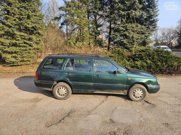 Volkswagen Golf 1998 Jonava, ar dzinēja tilpumu 1.90 L un nobraukumu 330 tūkst. km par 380 €, foto 1 vietnē AUTOMOTO.COM.LV