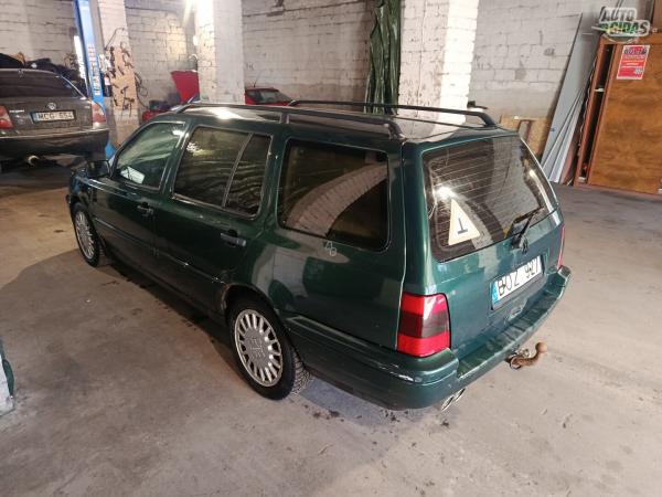 Volkswagen Golf 1999 Joniškis, ar dzinēja tilpumu 1.80 L un nobraukumu 400 tūkst. km par 900 €, foto 3 vietnē AUTOMOTO.COM.LV