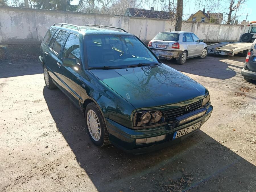 Volkswagen Golf 1999 in Joniskis, with an engine capacity of 1.80 L and mileage of 400 thousand km for 900 €, photo 31 on AUTOMOTO.COM.LV