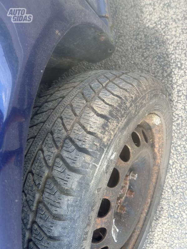 Volkswagen Golf 1999 Varėna, ar dzinēja tilpumu 1.90 L un nobraukumu 339 tūkst. km par 300 €, foto 6 vietnē AUTOMOTO.COM.LV