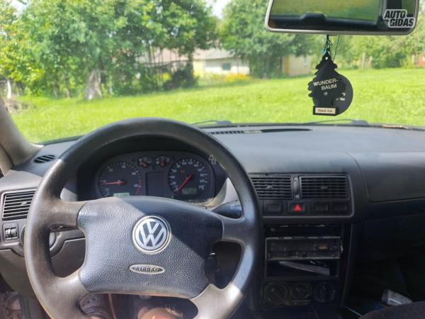 Volkswagen Golf 1999 Pakruojis, ar dzinēja tilpumu 1.90 L un nobraukumu 292 tūkst. km par 300 €, foto 6 vietnē AUTOMOTO.COM.LV