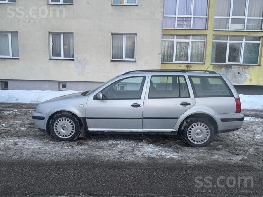 Volkswagen Golf 2000 Rīga, ar dzinēja tilpumu 1.60 L un nobraukumu 297 tūkst. km par 1000 €, foto 3 vietnē AUTOMOTO.COM.LV