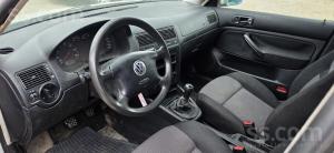 Volkswagen Golf 2000 in Valmiera, with an engine capacity of 1.60 L and mileage of 277 thousand km for 500 €, photo 9 on AUTOMOTO.COM.LV