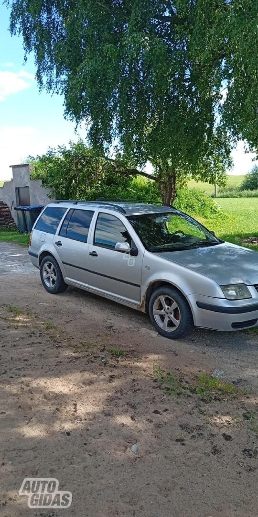Volkswagen Golf 2000 Viļņa, ar dzinēja tilpumu 1.90 L un nobraukumu 376 tūkst. km par 350 €, foto 7 vietnē AUTOMOTO.COM.LV