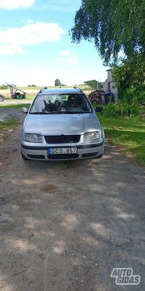 Volkswagen Golf 2000 Viļņa, ar dzinēja tilpumu 1.90 L un nobraukumu 376 tūkst. km par 350 €, foto 9 vietnē AUTOMOTO.COM.LV