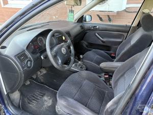 Volkswagen Golf 2000 Viļņa, ar dzinēja tilpumu 1.90 L un nobraukumu 272 tūkst. km par 600 €, foto 8 vietnē AUTOMOTO.COM.LV