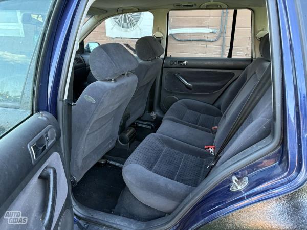 Volkswagen Golf 2000 Viļņa, ar dzinēja tilpumu 1.90 L un nobraukumu 272 tūkst. km par 600 €, foto 8 vietnē AUTOMOTO.COM.LV