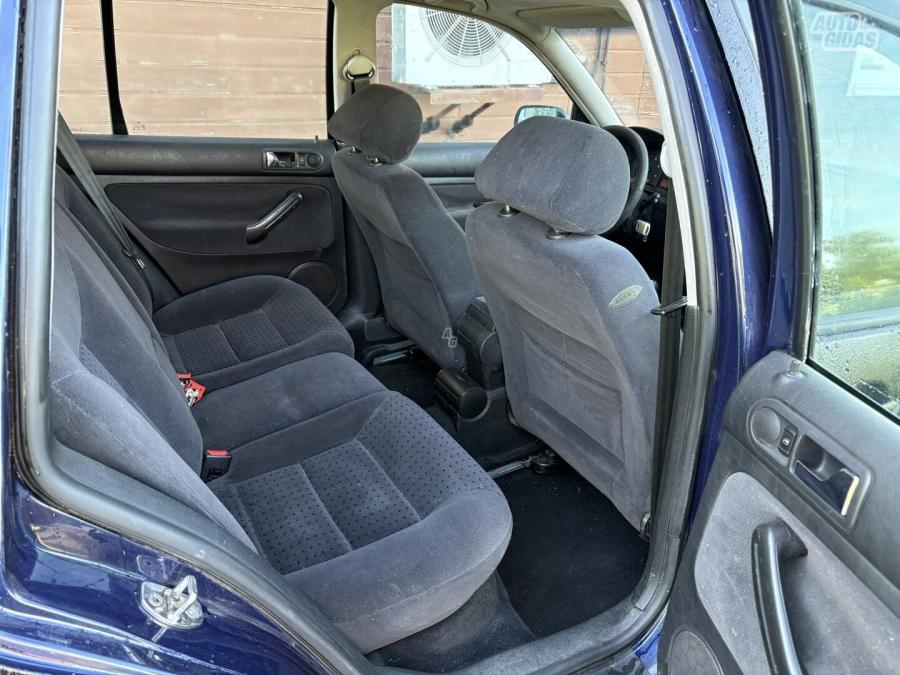 Volkswagen Golf 2000 Viļņa, ar dzinēja tilpumu 1.90 L un nobraukumu 272 tūkst. km par 600 €, foto 10 vietnē AUTOMOTO.COM.LV