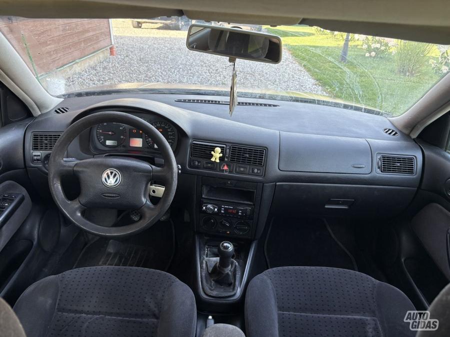 Volkswagen Golf 2000 Viļņa, ar dzinēja tilpumu 1.90 L un nobraukumu 272 tūkst. km par 600 €, foto 12 vietnē AUTOMOTO.COM.LV