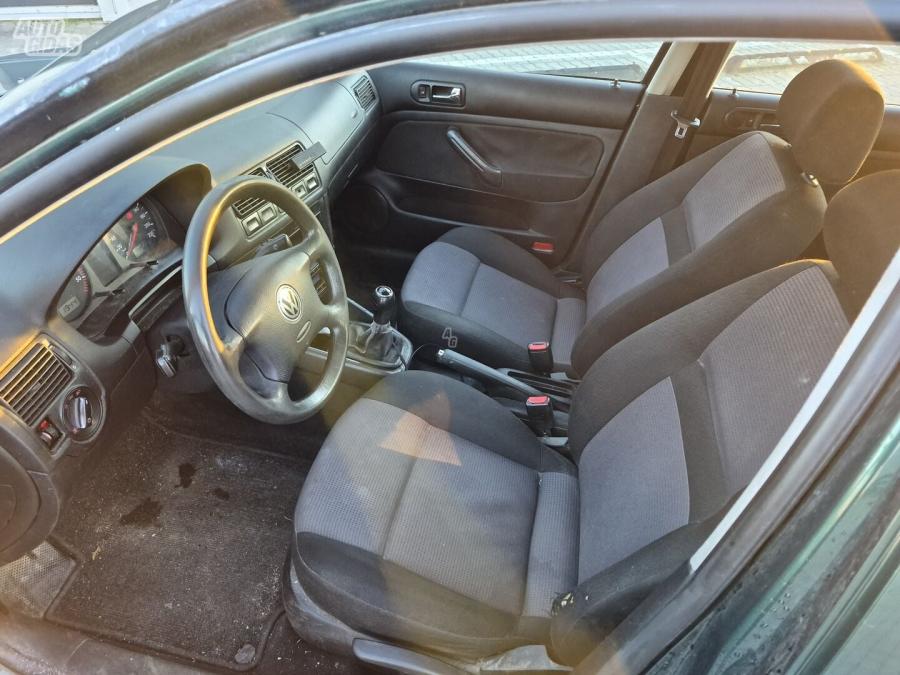 Volkswagen Golf 2000 Biržai, ar dzinēja tilpumu 1.90 L un nobraukumu 365 tūkst. km par 750 €, foto 9 vietnē AUTOMOTO.COM.LV