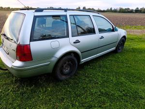 Volkswagen Golf 2000 Marijampole, ar dzinēja tilpumu 1.90 L un nobraukumu 405 tūkst. km par 350 €, foto 5 vietnē AUTOMOTO.COM.LV