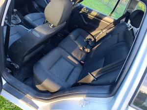 Volkswagen Golf 2000 Marijampole, ar dzinēja tilpumu 1.90 L un nobraukumu 405 tūkst. km par 350 €, foto 9 vietnē AUTOMOTO.COM.LV