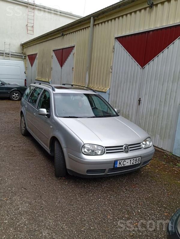 Volkswagen Golf 2001 in Riga, with an engine capacity of 2.00 L and mileage of 220 thousand km for 1400 €, photo 1 on AUTOMOTO.COM.LV