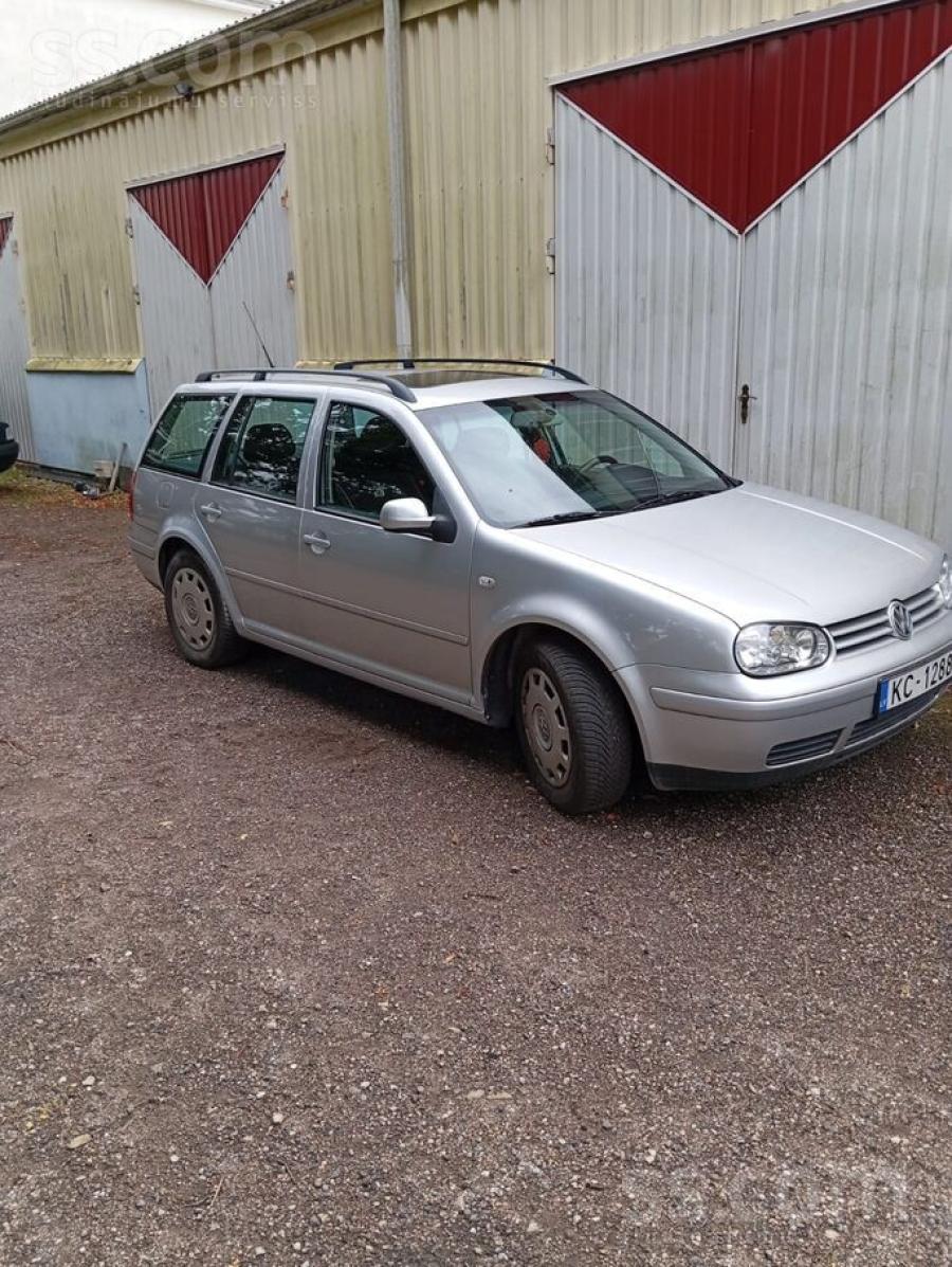 Volkswagen Golf 2001 in Riga, with an engine capacity of 2.00 L and mileage of 220 thousand km for 1400 €, photo 2 on AUTOMOTO.COM.LV