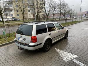 Volkswagen Golf 2001 in Vilnius, with an engine capacity of 1.80 L and mileage of 300 thousand km for 390 €, photo 3 on AUTOMOTO.COM.LV
