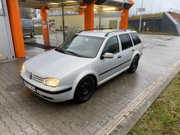 Volkswagen Golf 2001 Viļņa, ar dzinēja tilpumu 1.80 L un nobraukumu 300 tūkst. km par 390 €, foto 1 vietnē AUTOMOTO.COM.LV
