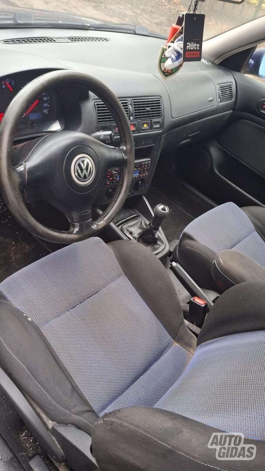 Volkswagen Golf 2001 Kauņa, ar dzinēja tilpumu 1.90 L un nobraukumu 321 tūkst. km par 850 €, foto 6 vietnē AUTOMOTO.COM.LV