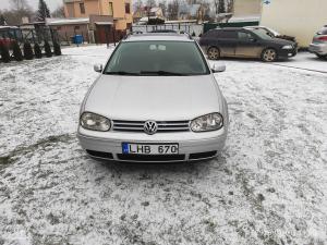Volkswagen Golf 2001 in Jonava, with an engine capacity of 1.90 L and mileage of 279 thousand km for 1199 €, photo 6 on AUTOMOTO.COM.LV