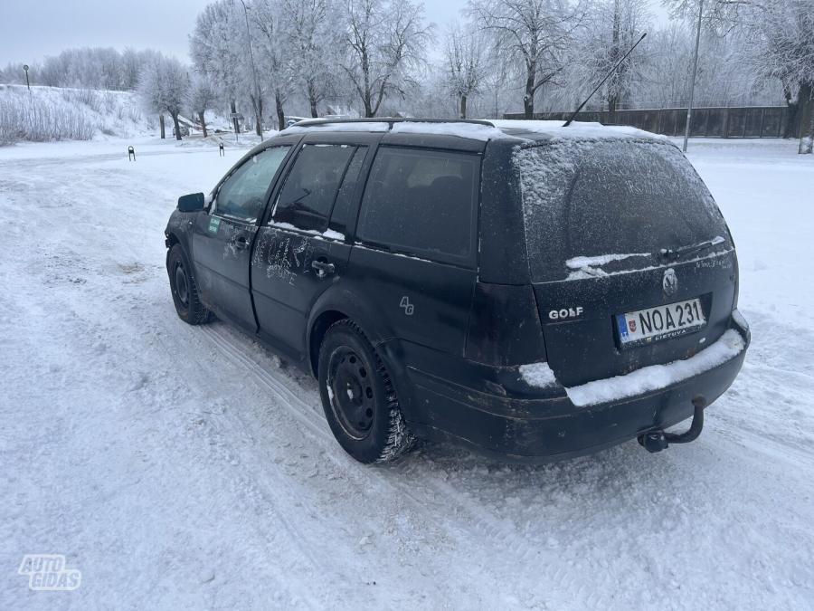 Volkswagen Golf 2001 in Panevezys, with an engine capacity of 1.90 L and mileage of 400 thousand km for 350 €, photo 3 on AUTOMOTO.COM.LV