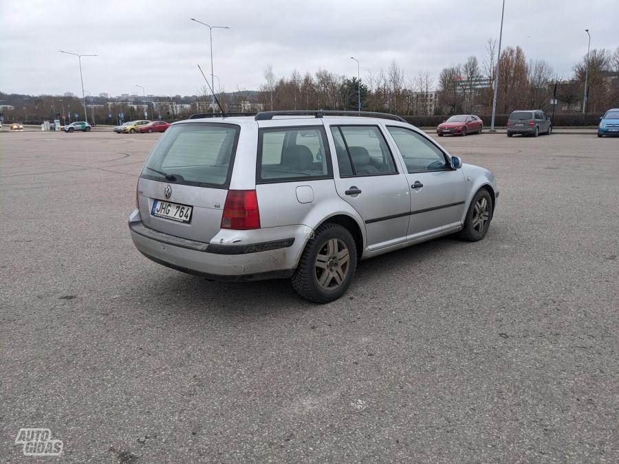 Volkswagen Golf 2001 Viļņa, ar dzinēja tilpumu 1.60 L un nobraukumu 288 tūkst. km par 1150 €, foto 2 vietnē AUTOMOTO.COM.LV