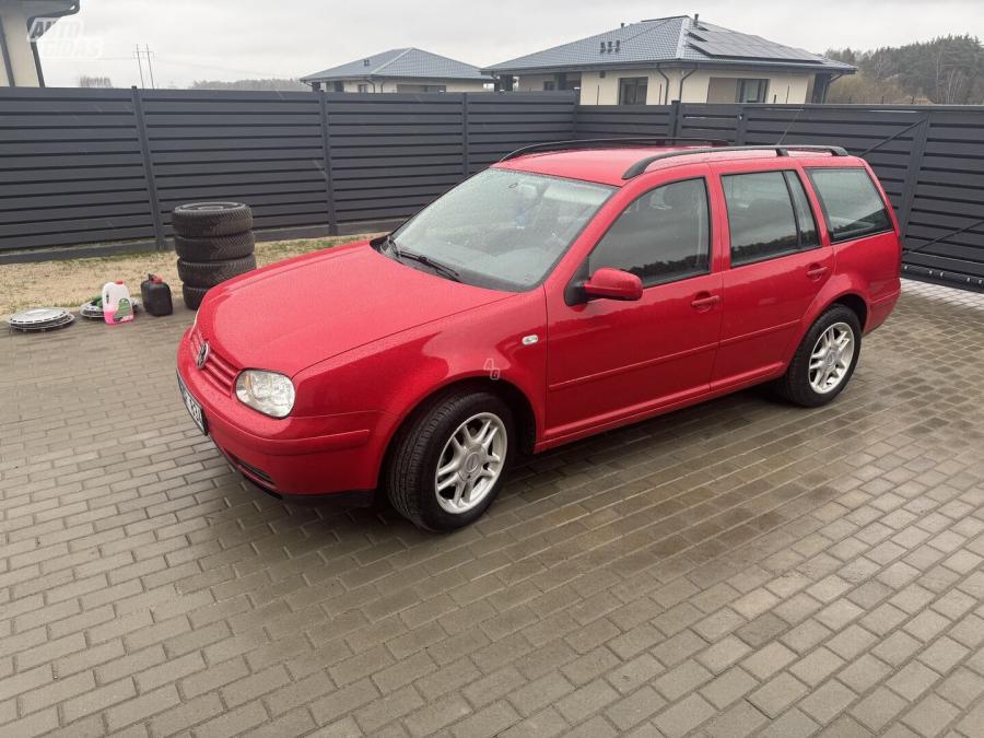Volkswagen Golf 2001 in Jonava, with an engine capacity of 1.90 L and mileage of 301 thousand km for 800 €, photo 1 on AUTOMOTO.COM.LV