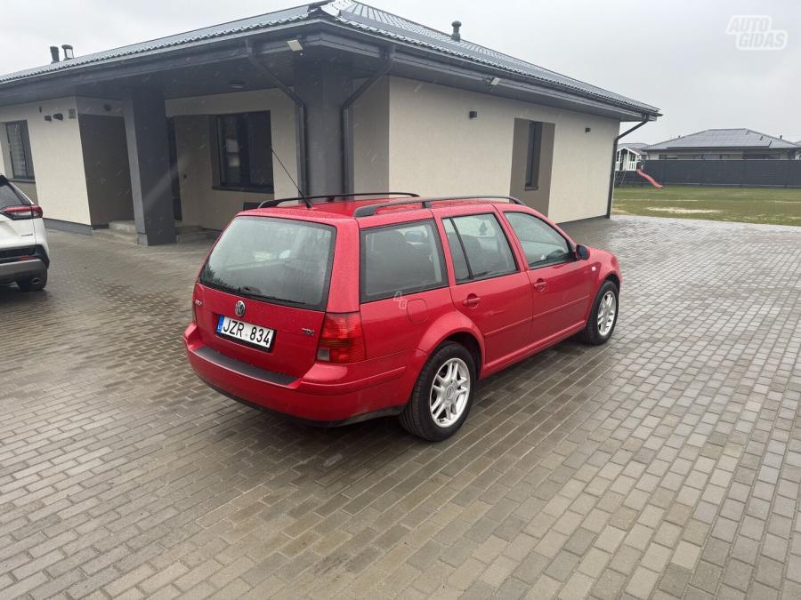 Volkswagen Golf 2001 in Jonava, with an engine capacity of 1.90 L and mileage of 301 thousand km for 800 €, photo 3 on AUTOMOTO.COM.LV