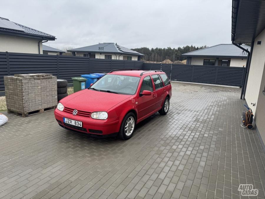Volkswagen Golf 2001 in Jonava, with an engine capacity of 1.90 L and mileage of 301 thousand km for 800 €, photo 6 on AUTOMOTO.COM.LV