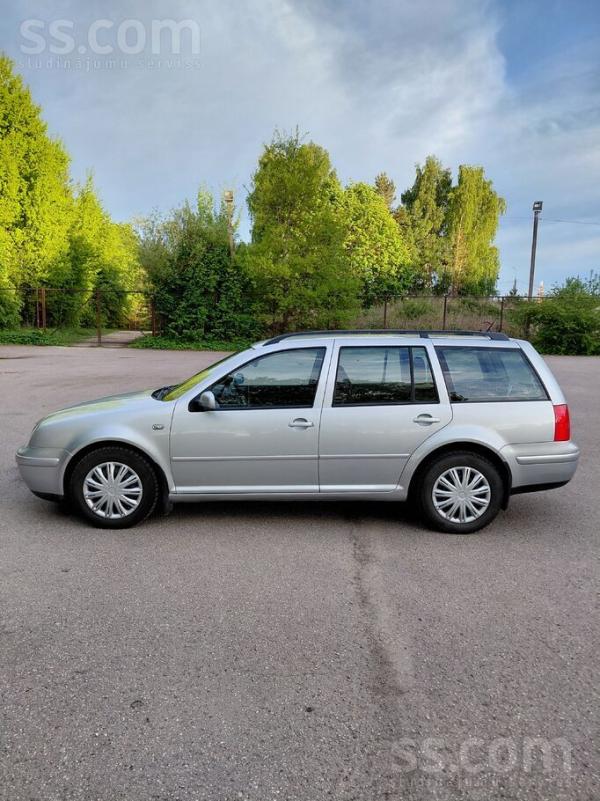 Volkswagen Golf 2001 Rīga, ar dzinēja tilpumu 1.60 L un nobraukumu 206 tūkst. km par 2090 €, foto 3 vietnē AUTOMOTO.COM.LV