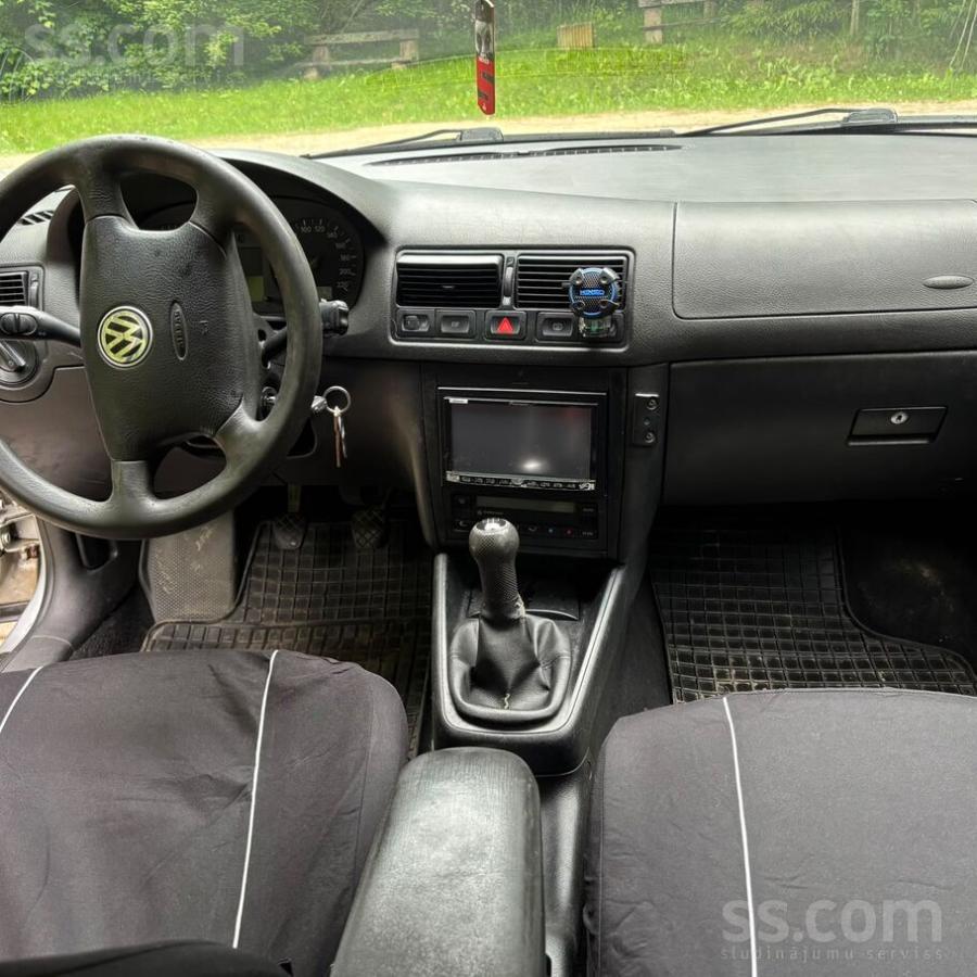 Volkswagen Golf 2001 in Rezekne, with an engine capacity of 1.90 L and mileage of 414 thousand km for 1350 €, photo 9 on AUTOMOTO.COM.LV