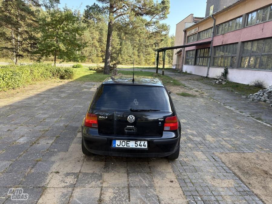 Фольксваген Гольф 2001 в Варена, объемом двигателя 1.90 л и пробегом 320 тыс. км за 700 €, фото 7 на AUTOMOTO.COM.LV