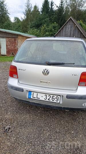 Volkswagen Golf 2002 Rēzekne, ar dzinēja tilpumu 1.90 L un nobraukumu 247 tūkst. km par 1500 €, foto 3 vietnē AUTOMOTO.COM.LV