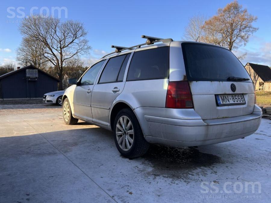 Volkswagen Golf 2002 Rīga, ar dzinēja tilpumu 1.90 L un nobraukumu 425 tūkst. km par 1200 €, foto 4 vietnē AUTOMOTO.COM.LV