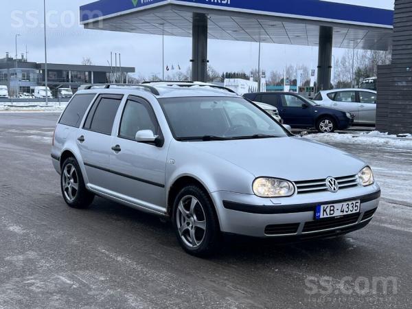 Volkswagen Golf 2002 Rīga, ar dzinēja tilpumu 1.60 L un nobraukumu 260 tūkst. km par 990 €, foto 3 vietnē AUTOMOTO.COM.LV