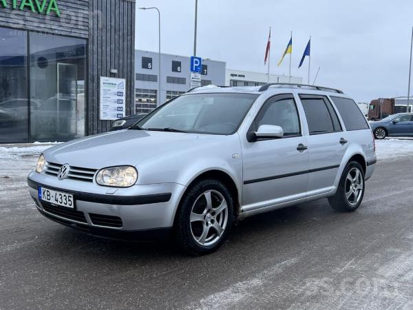 Volkswagen Golf 2002 Rīga, ar dzinēja tilpumu 1.60 L un nobraukumu 260 tūkst. km par 990 €, foto 4 vietnē AUTOMOTO.COM.LV