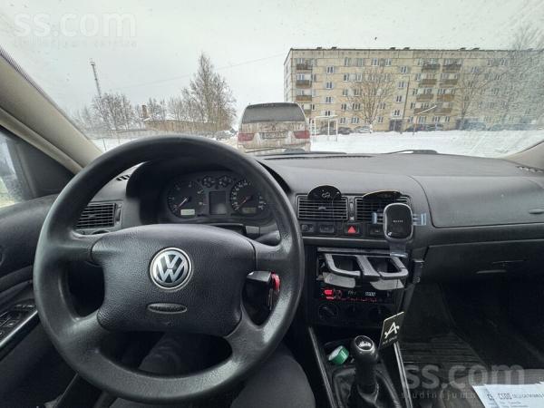 Volkswagen Golf 2002 Balvi, ar dzinēja tilpumu 1.90 L un nobraukumu 400 tūkst. km par 1200 €, foto 4 vietnē AUTOMOTO.COM.LV