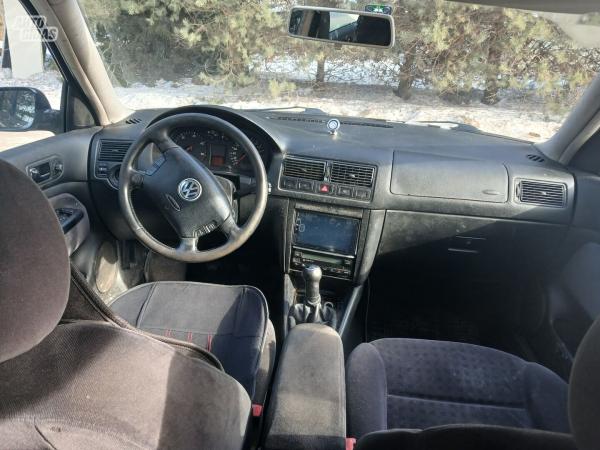 Volkswagen Golf 2002 Viļņa, ar dzinēja tilpumu 1.90 L un nobraukumu 407 tūkst. km par 999 €, foto 4 vietnē AUTOMOTO.COM.LV